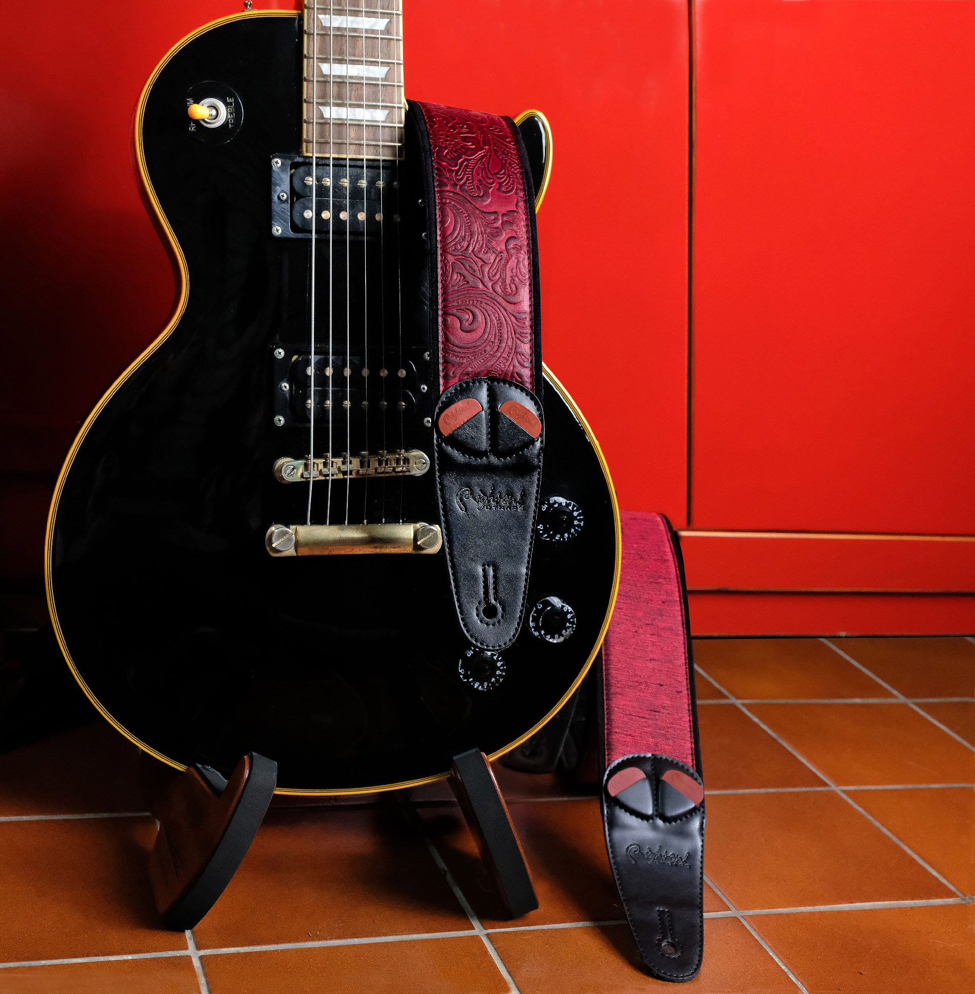 Sandokan-60 Red Guitar Strap | Western Style & Eco-Friendly